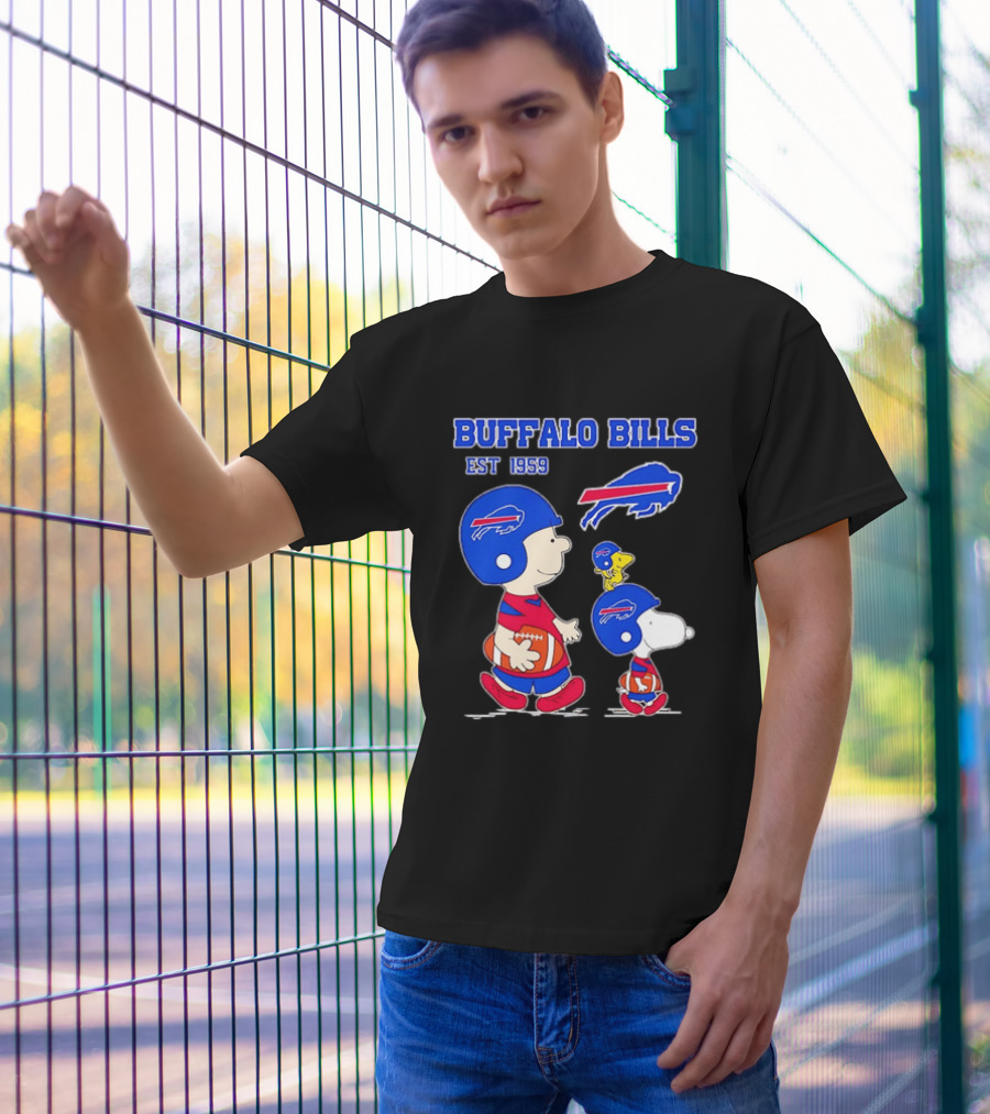 Buffalo Bills Est 1959 Charlie Brown Snoopy Peanuts Football Helmet T-Shirt