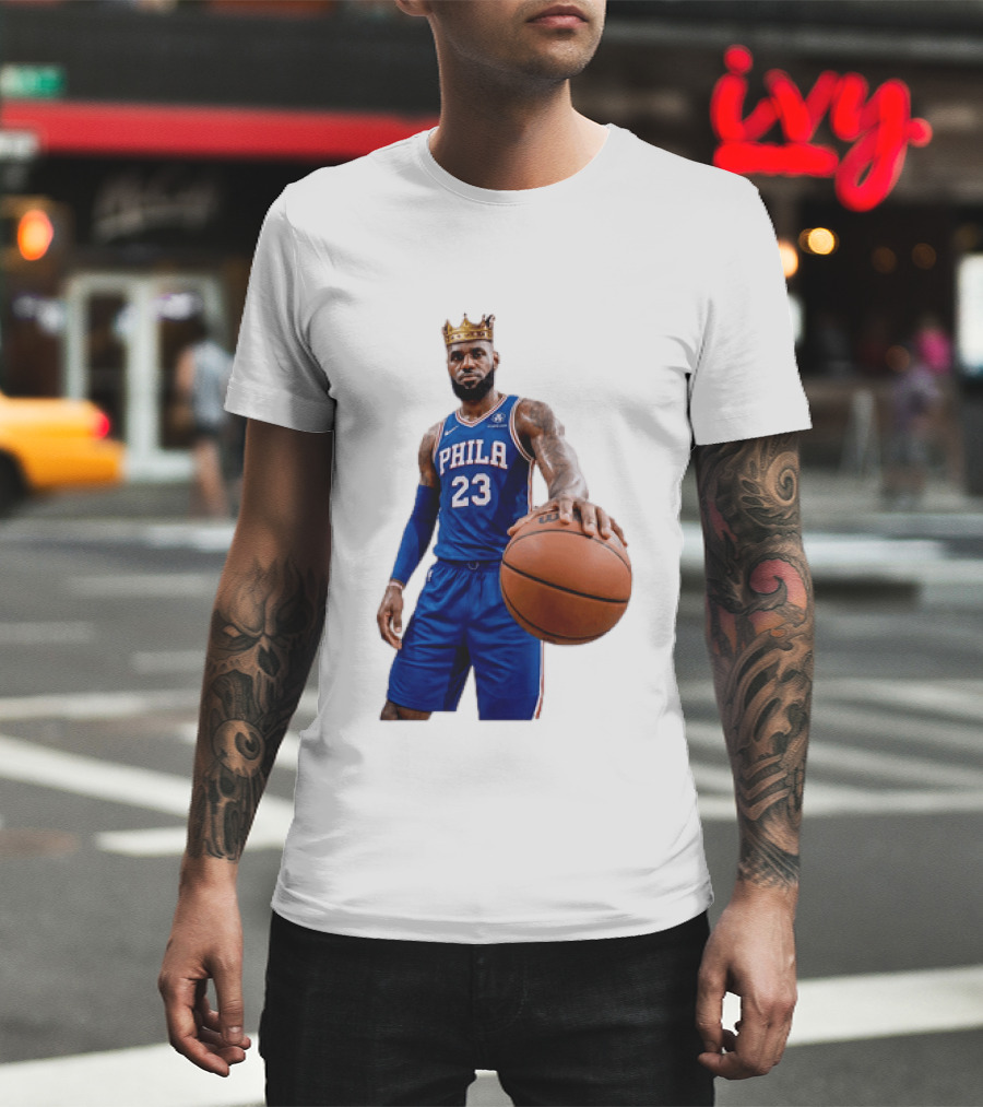 LeBron James King Crown Dribbling Philadelphia 76ers Basketball Player 23 Phila T-Shirt