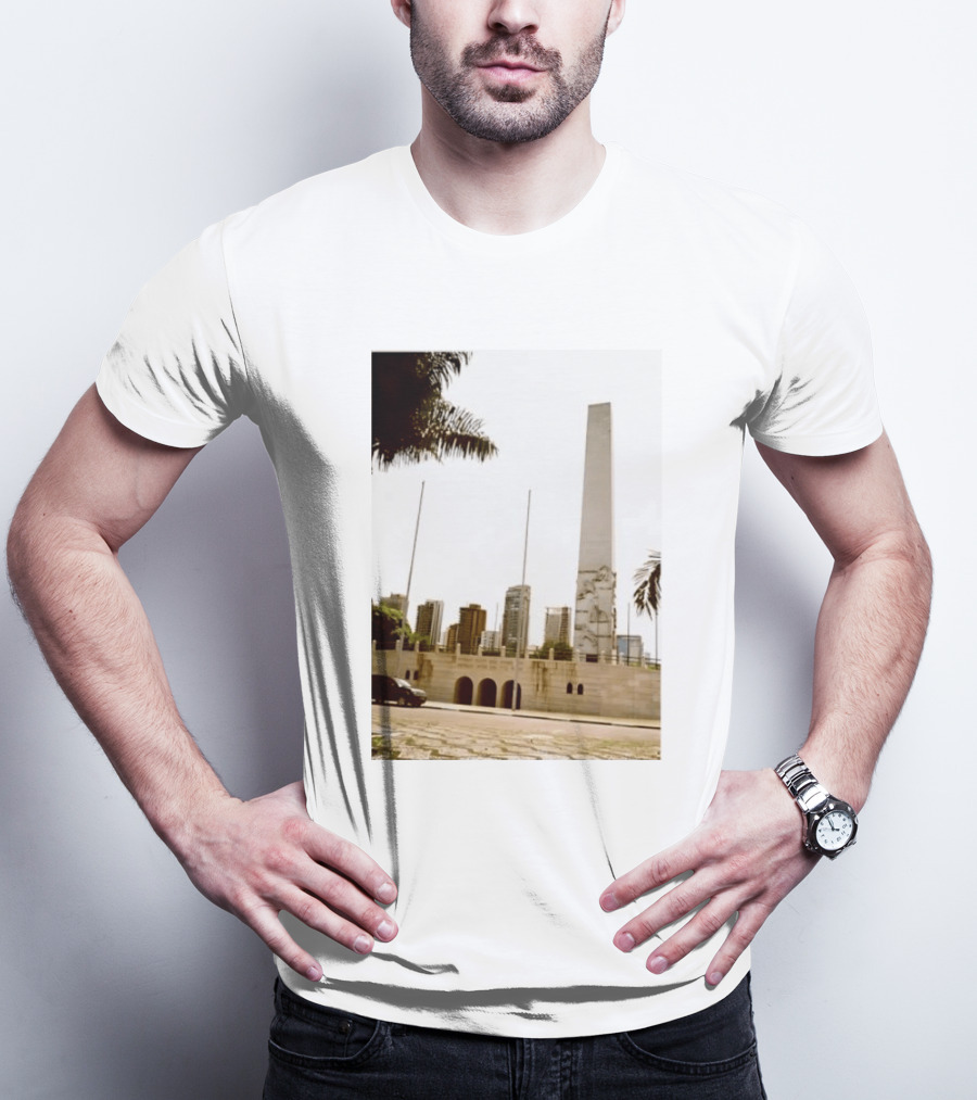 Obelisco Do Ibirapuera M M D C Viveram Pouco Para Morrer Bem Morreram Jovens Historical Monument São Paulo Brazil T-Shirt