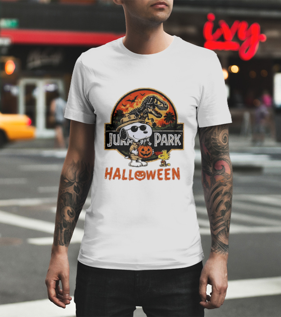 Snoopy Woodstock Jurassic Park Halloween Pumpkin T-Shirt