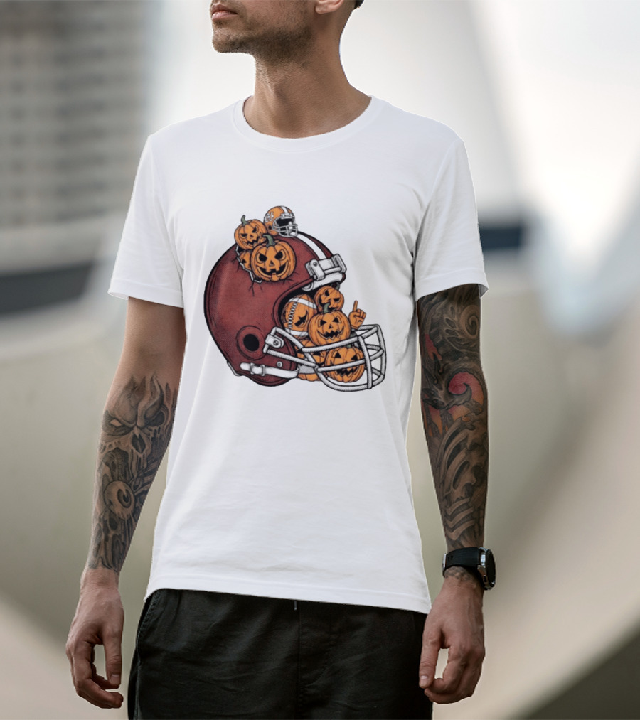 Cleveland Browns Halloween Pumpkin Football Helmet T-Shirt