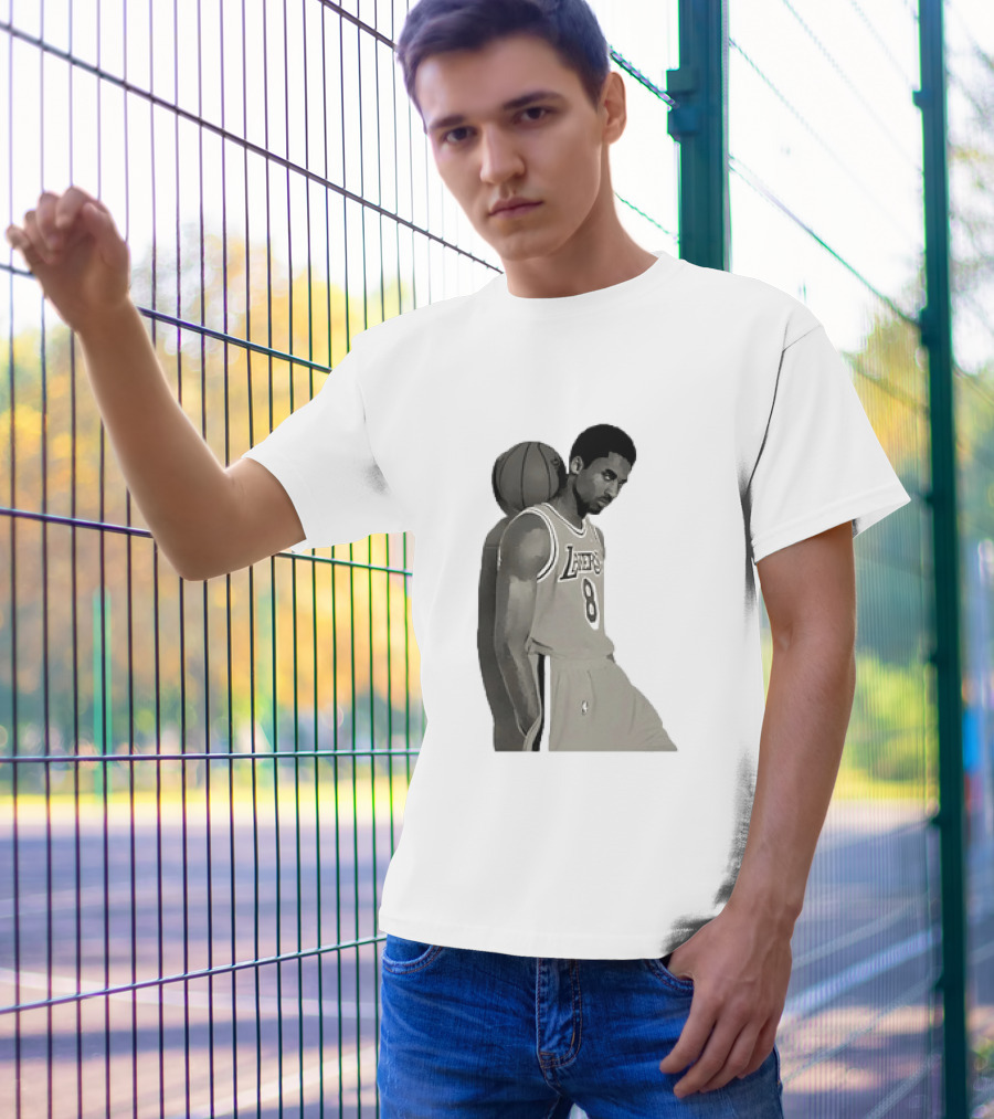 Kobe Bryant LA Lakers NBA Legend Iconic Number 8 T-Shirt