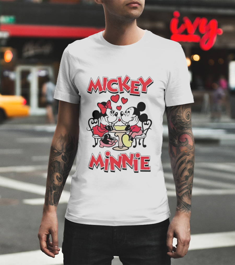 Mickey Minnie Romantic Valentine's Day Hearts And Cafe Scene T-Shirt