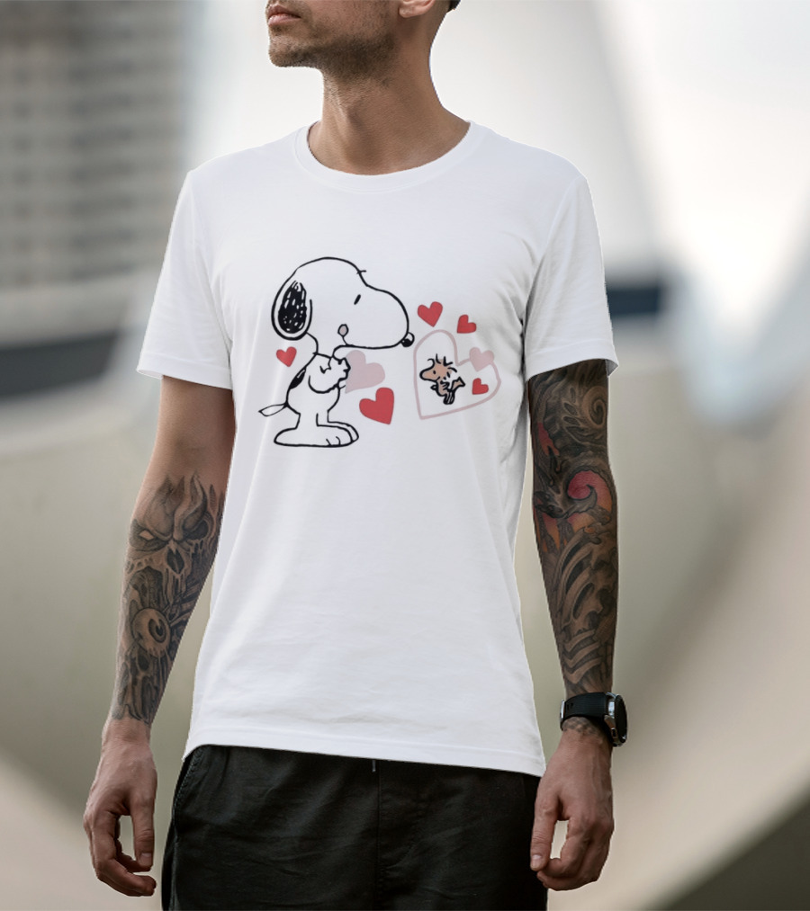 Peanuts Snoopy Woodstock Valentine Hearts Love T-Shirt