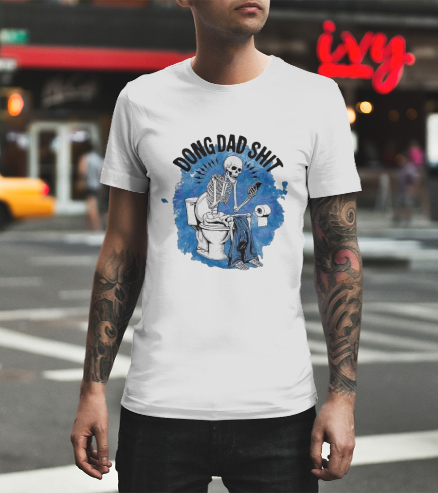 Skeleton Doing Dad Shit On Toilet With Phone And Toilet Paper T-Shirt