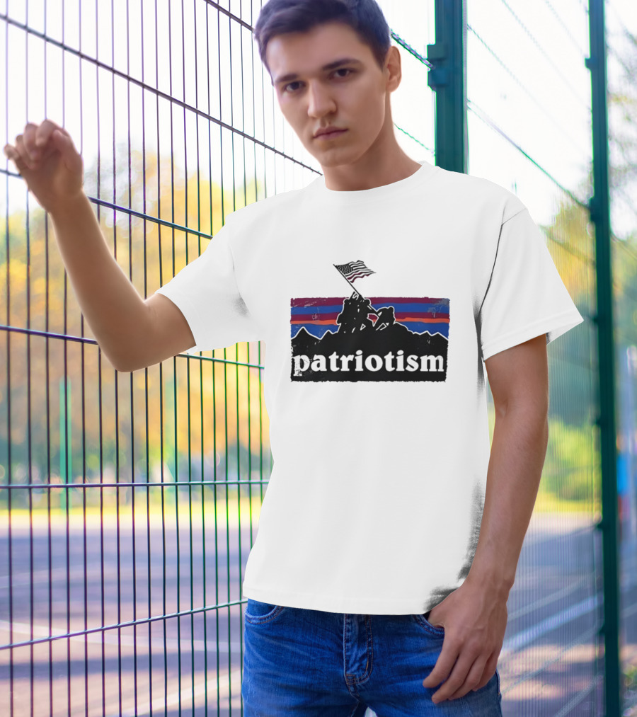Patriotism Distressed Iwo Jima Flag Raising Retro Stripes T-Shirt