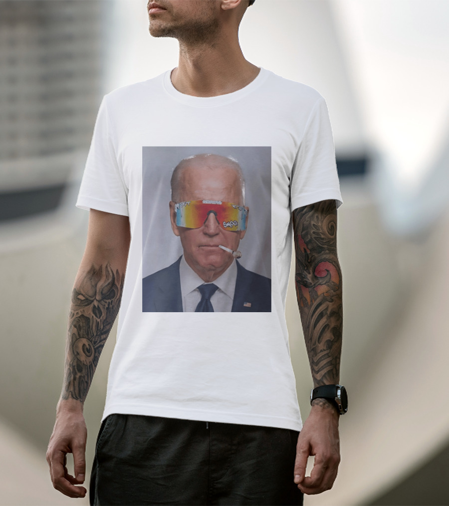 Joe Biden Pit Viper Sunglasses Smoking Pipe President T-Shirt