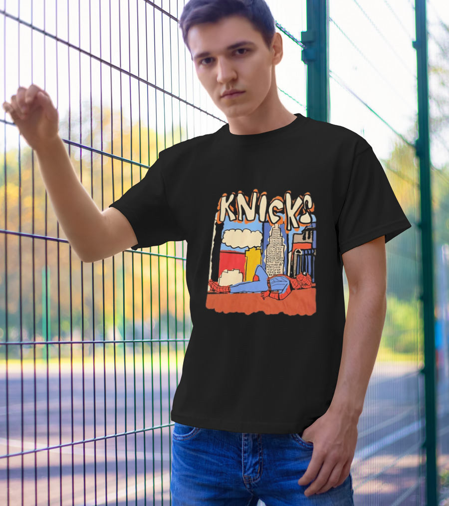 New York Knicks Spiderman Marvel NBA Basketball Skyline T-Shirt