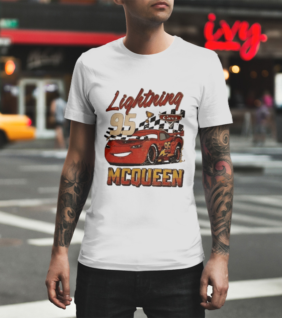 Lightning McQueen 95 Cars Trophy Checkered Flags Disney Pixar T-Shirt
