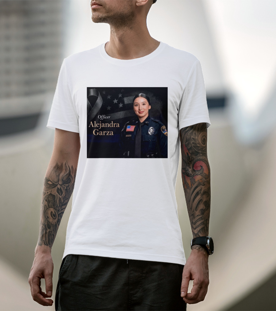 Officer Alejandra Garza Memorial Tribute With Flag And Ribbon T-Shirt