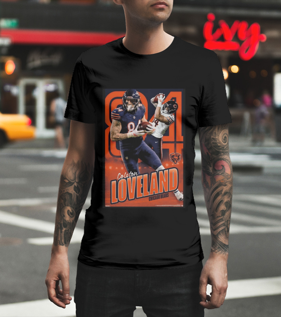 Colston Loveland 84 Chicago Bears Football Action T-Shirt