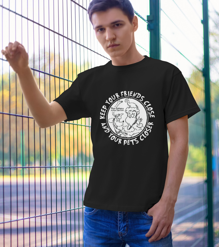 The Grinch Keep Your Friends Close And Your Pets Closer Charcoal T-Shirt