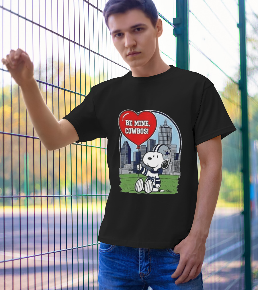 Dallas Cowboys Snoopy Be Mine Valentine 2026 Skyline T-Shirt