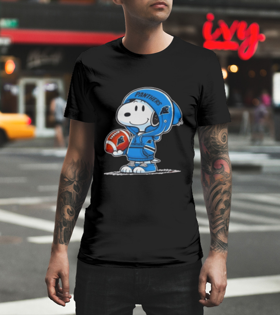 Snoopy Carolina Panthers Fan Holding Football Peanuts T-Shirt