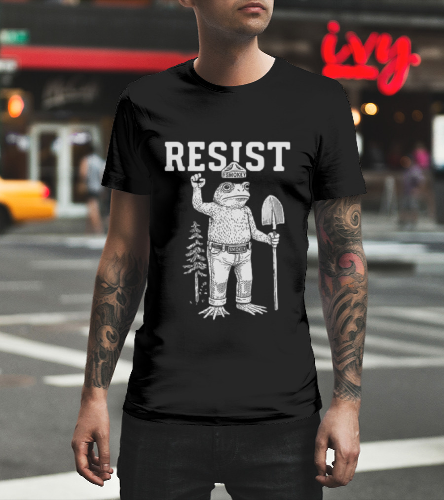 Resist Smokey Frog Portland Original Free Hat T-Shirt