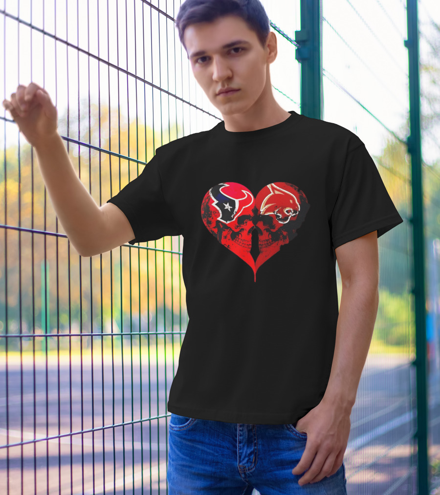 Houston Texans And Tampa Bay Buccaneers Skulls Heart Shape Distressed T-Shirt