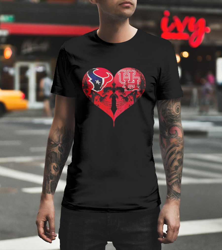 Houston Texans University Of Houston Cougars Heart Shaped Skulls Football Fans T-Shirt