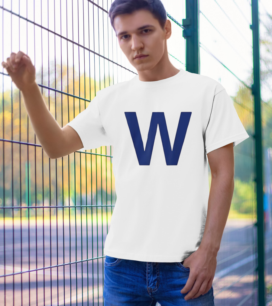 Chicago Cubs Blue W Baseball Team Victory T-Shirt