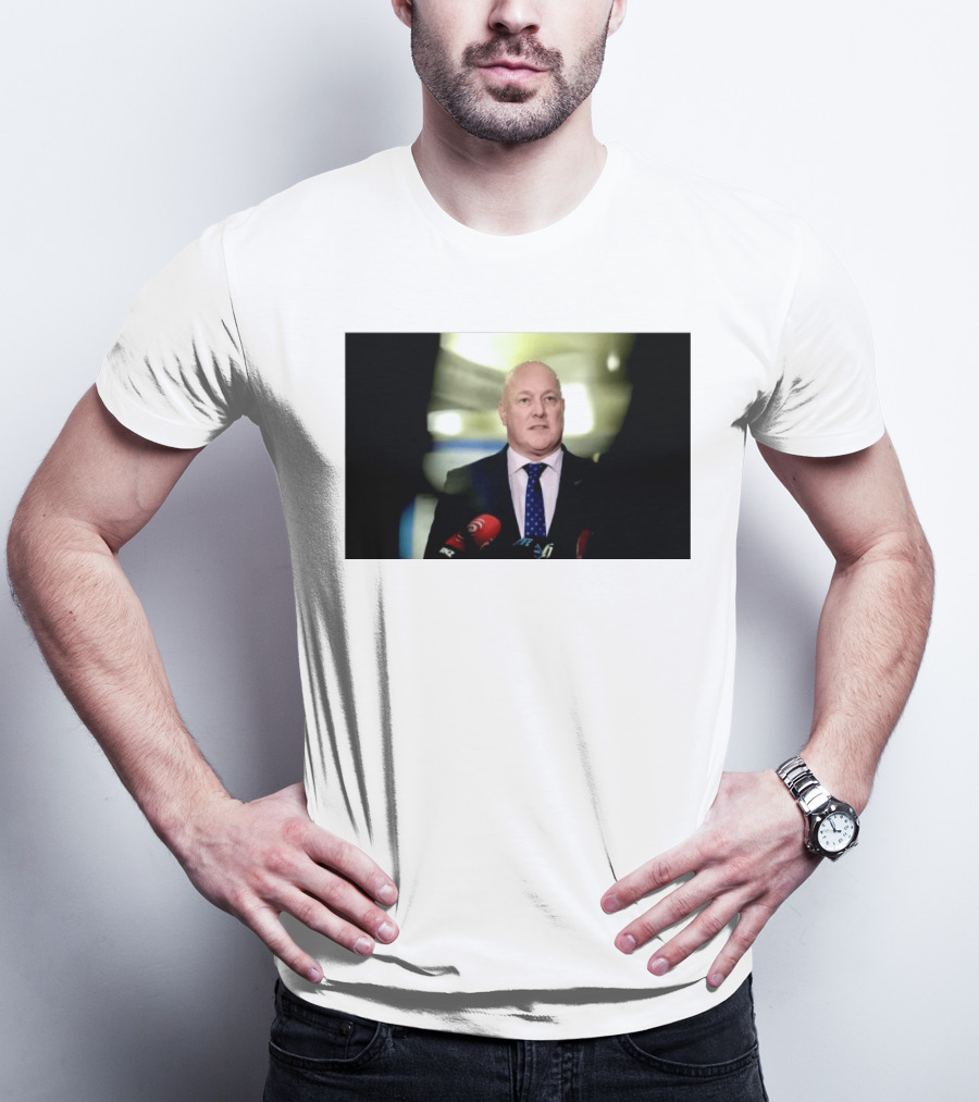 Otago Uni Expert Warns Against MMP And Voting Referendums Together T-Shirt