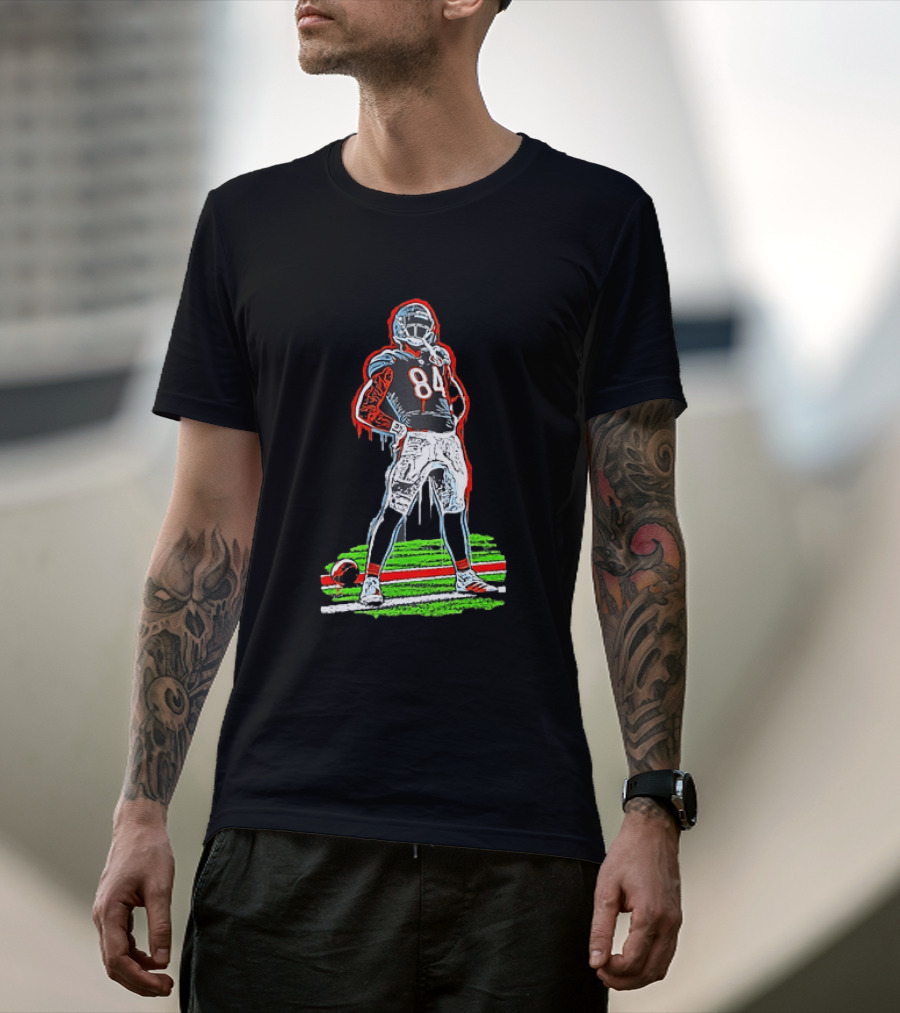 Original Colston Loveland Chicago Bears 84 Football Arms Akimbo Celly Graffiti T-Shirt