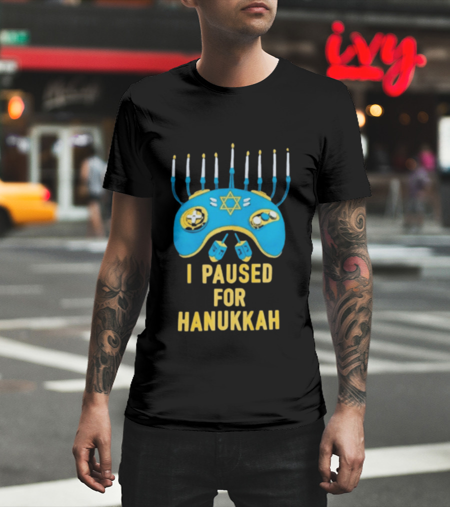 I Paused For Hanukkah Menorah Gaming Controller Star Of David T-Shirt
