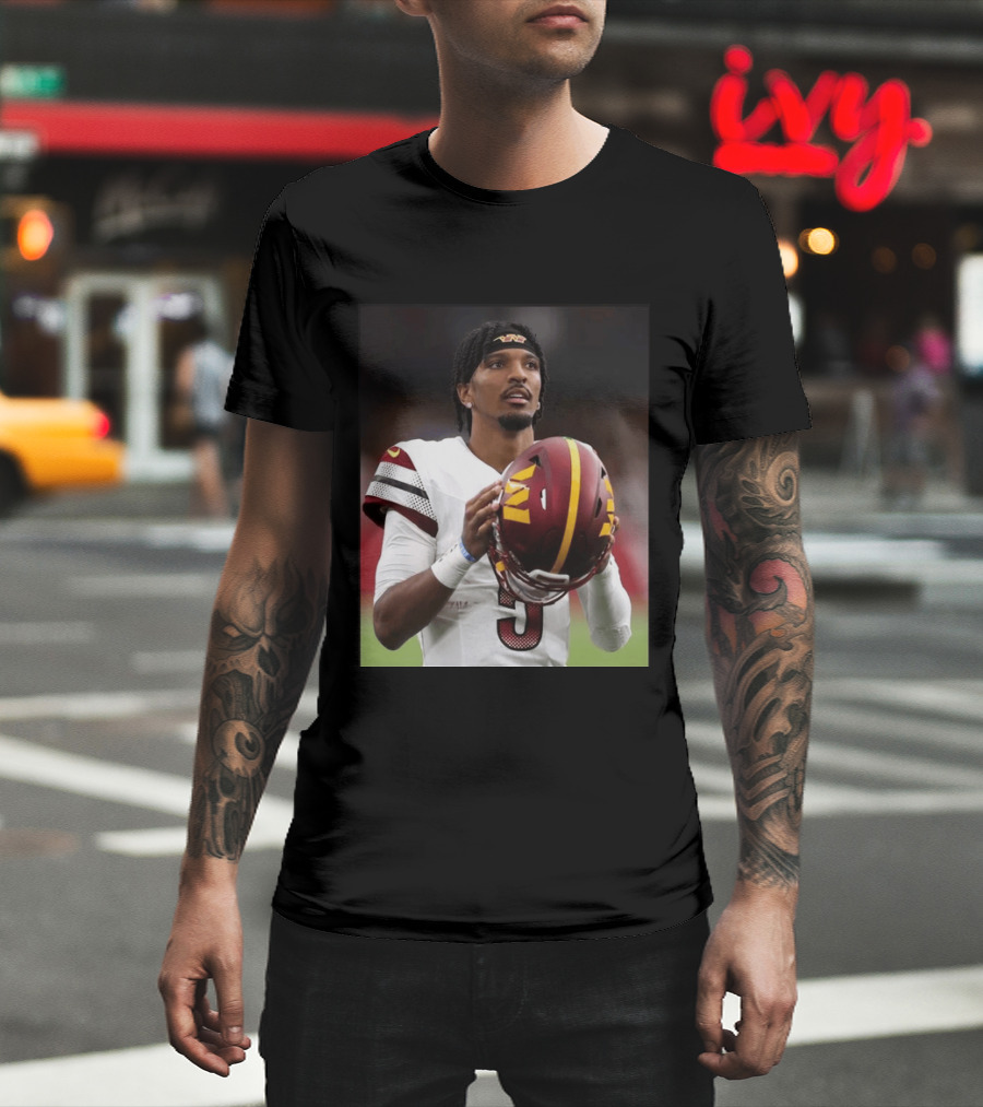 Washington Commanders Quarterback Jayden Daniels Football Player Sports T-Shirt