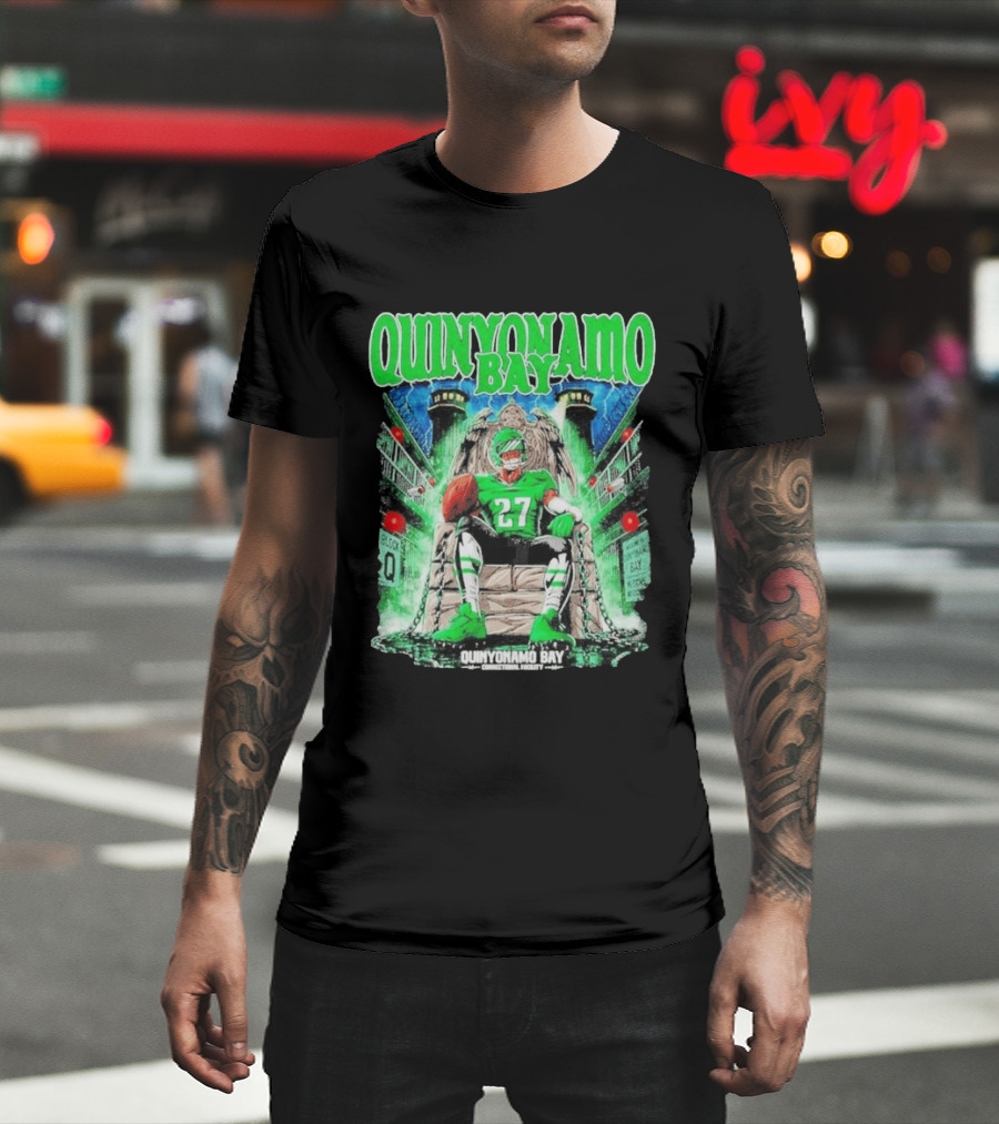Quinyonamo Bay 27 Throne Football Block Q T-Shirt