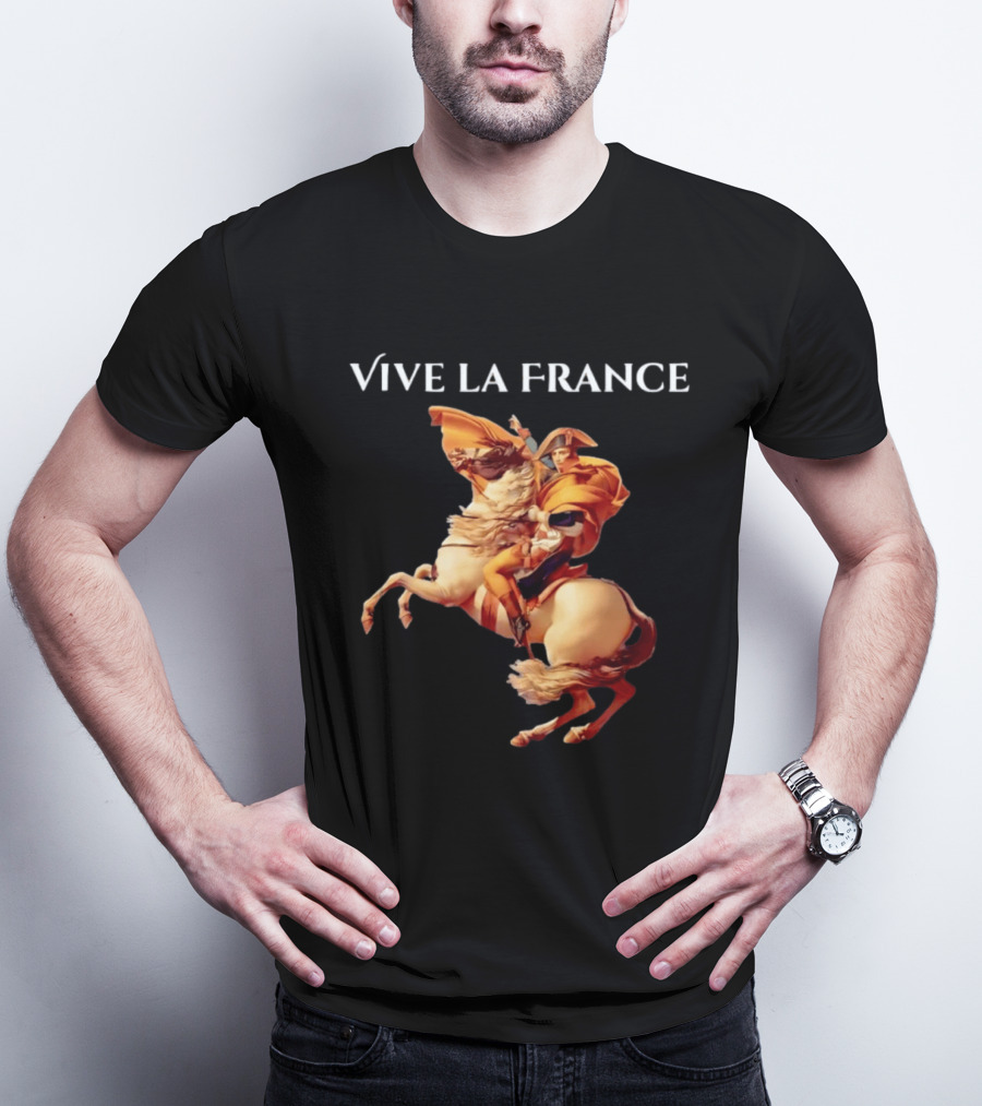 Vive La France Napoleon Bonaparte Riding Horse Iconic French History T-Shirt