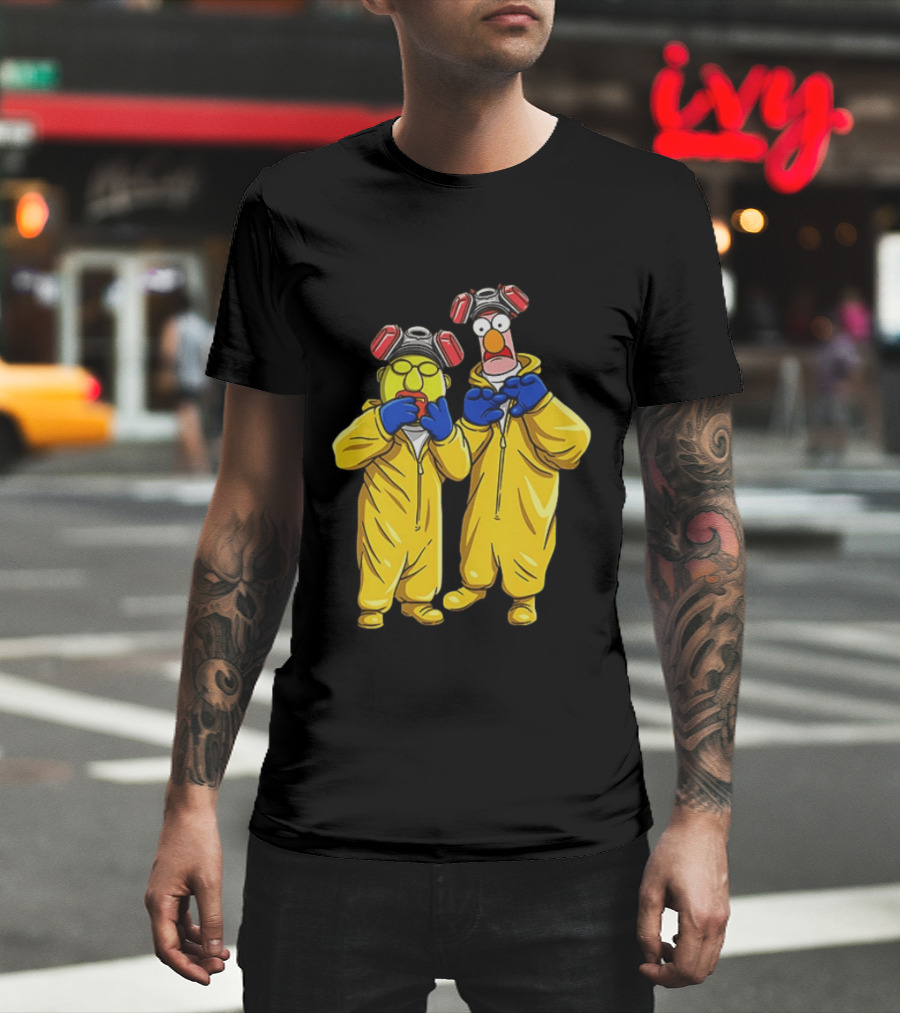 Dr Bunsen Honeydew Beaker Breaking Bad The Muppets Yellow Hazmat Suit T-Shirt