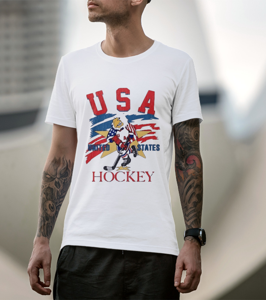 USA United States Hockey Eagle Distressed T-Shirt