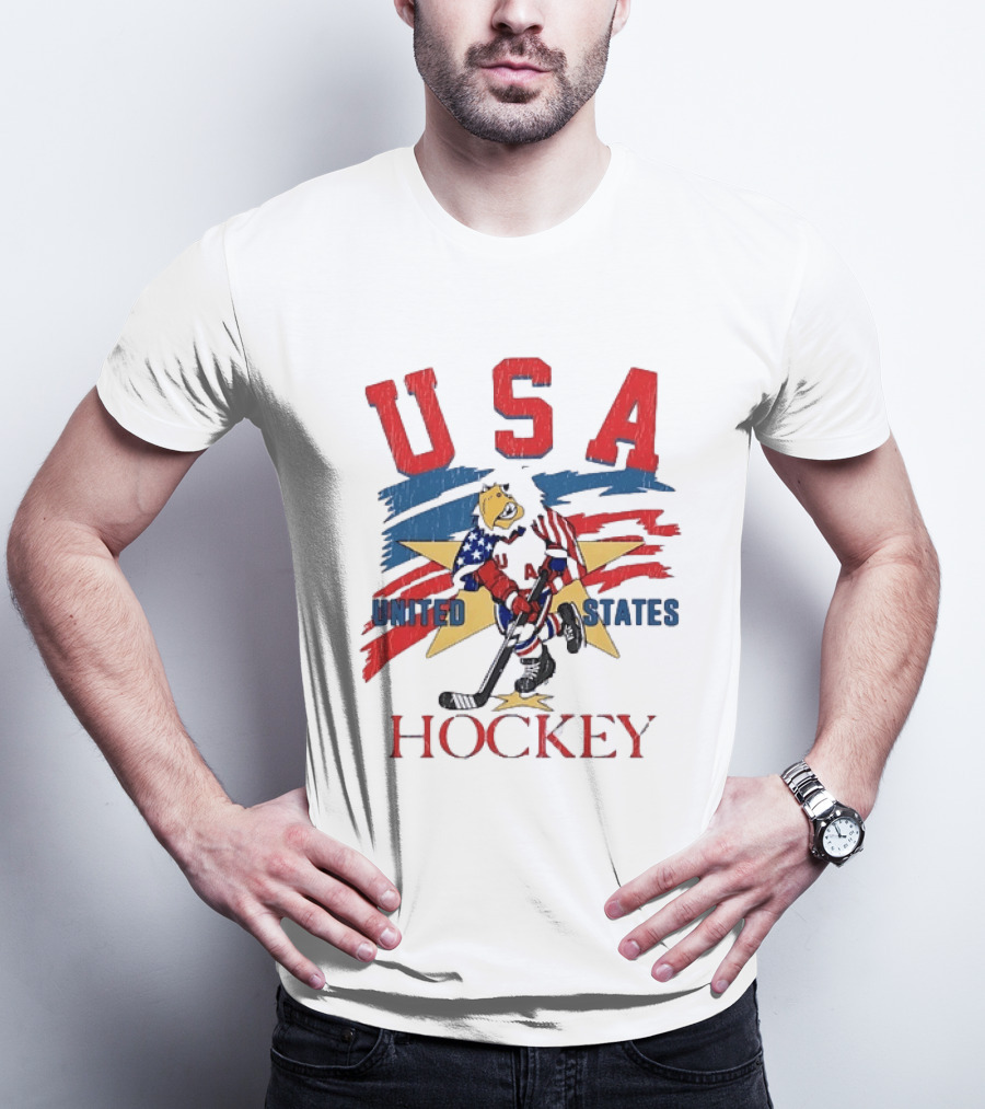 USA United States Hockey Eagle Distressed T-Shirt