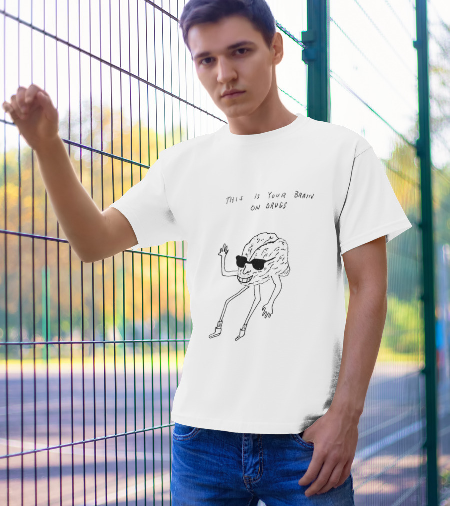 This Is Your Brain On Drugs M Gray Cartoon Brain With Sunglasses T-Shirt