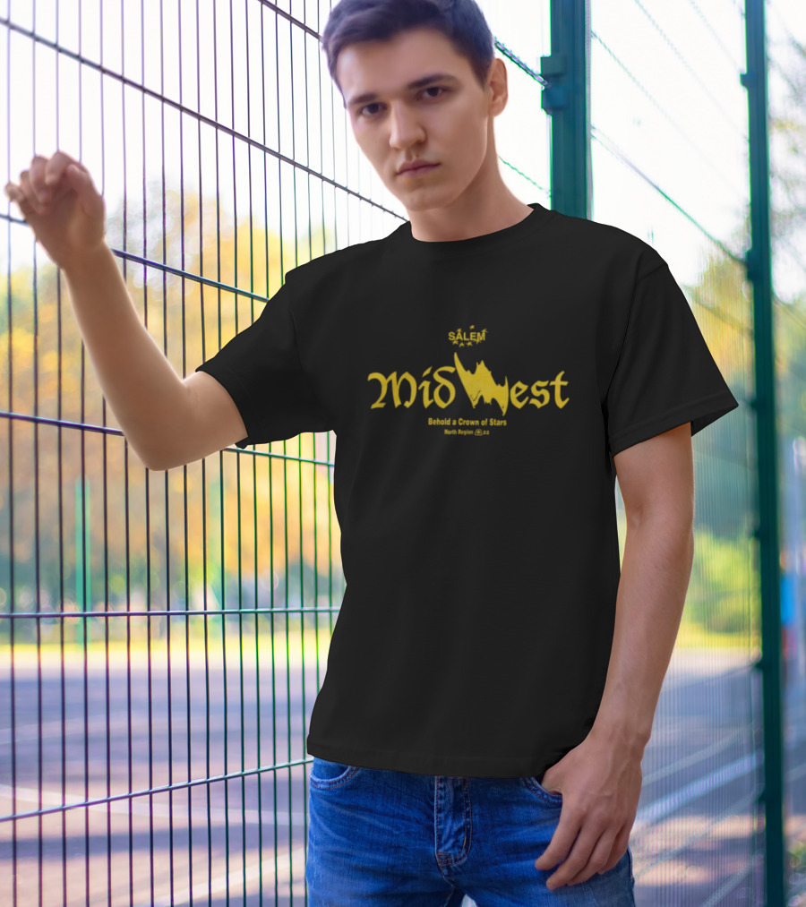 Midwest Exhibit Salem Store Of Horrors Batwing Black T-Shirt