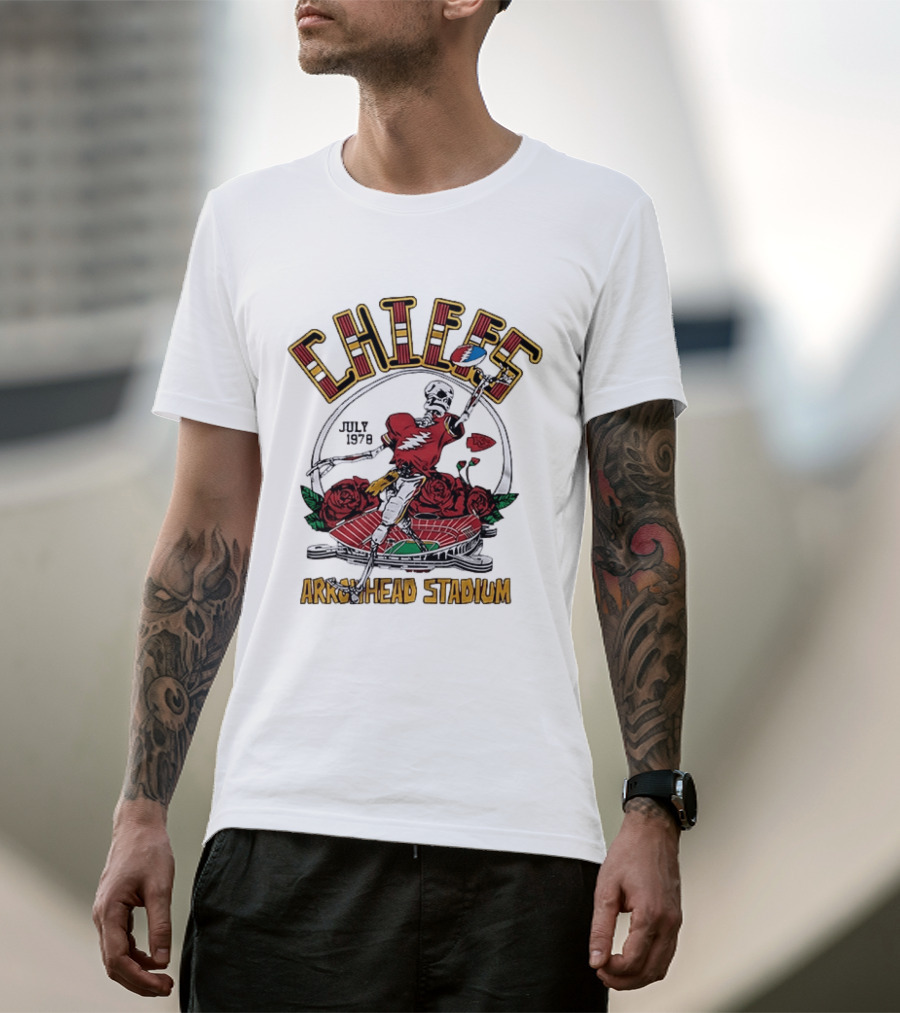 Kansas City Chiefs July 1 1978 Arrowhead Stadium Grateful Dead Skeleton Roses T-Shirt