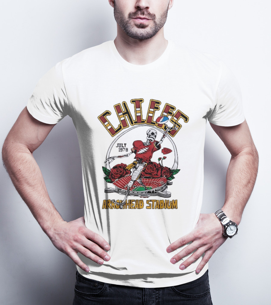 Kansas City Chiefs July 1 1978 Arrowhead Stadium Grateful Dead Skeleton Roses T-Shirt