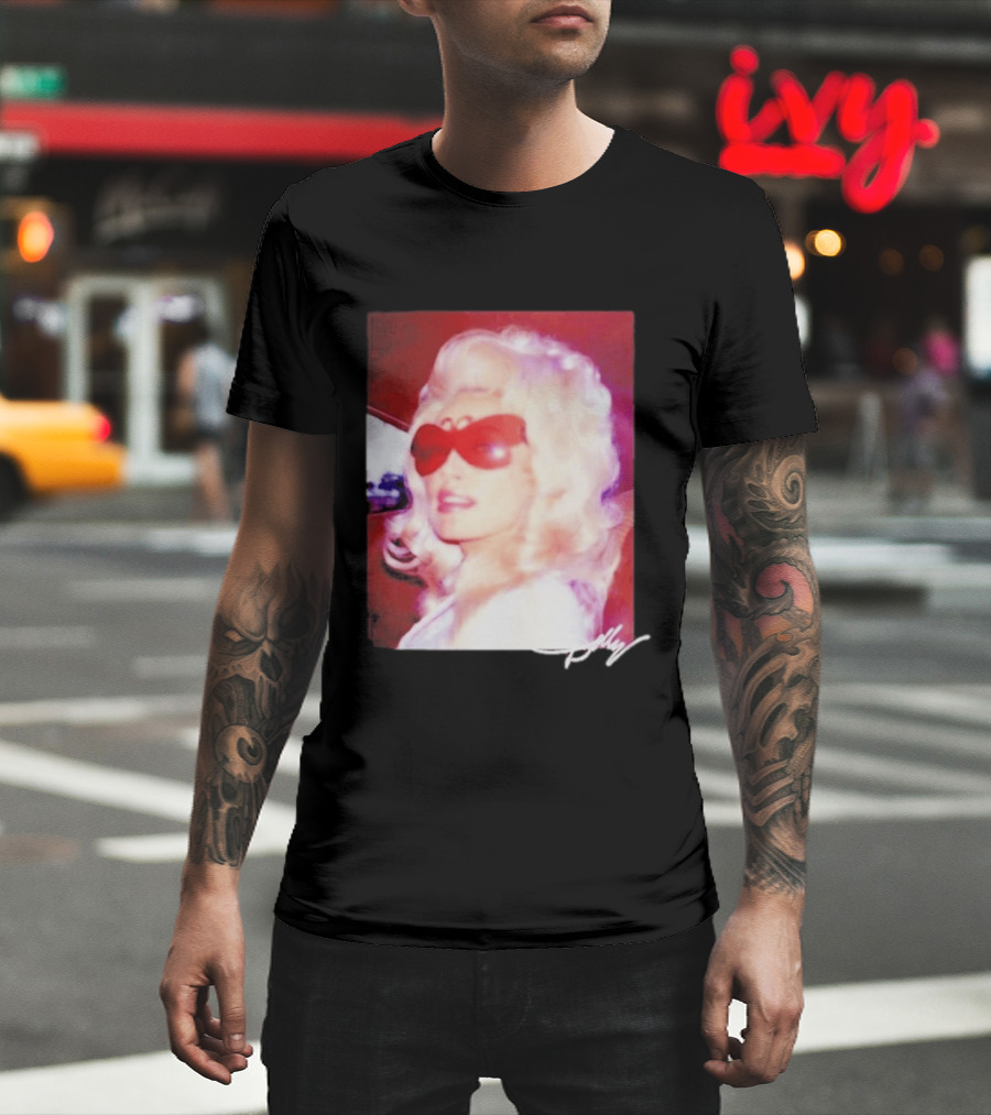 Dolly Parton Iconic Vintage Style With Red Sunglasses T-Shirt
