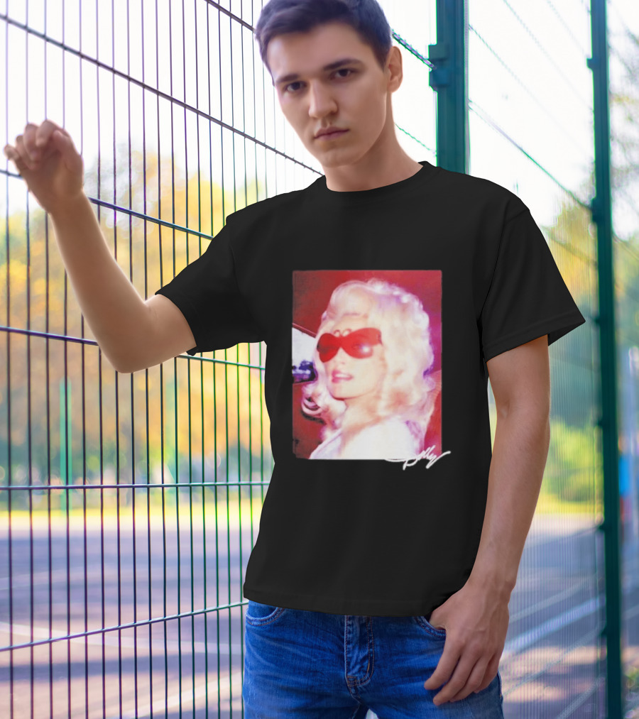 Dolly Parton Iconic Vintage Style With Red Sunglasses T-Shirt