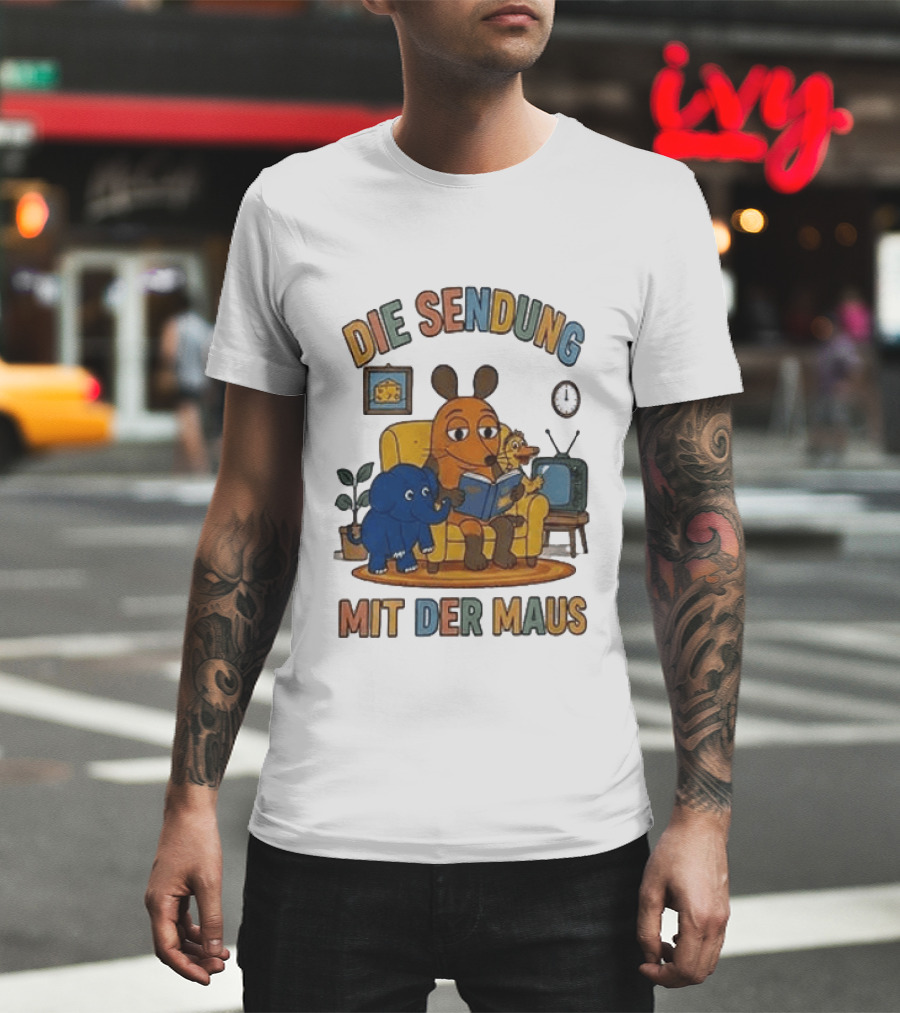 Die Sendung Mit Der Maus Cartoon Maus Ente Elefant Lesen Sitzung Wohnzimmeruhr T-Shirt