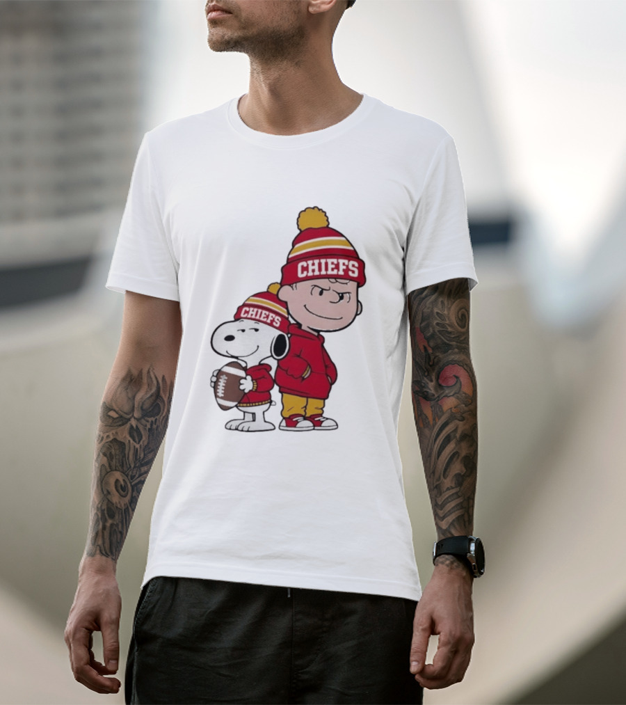Snoopy And Charlie Brown Chiefs Football Fans Kansas City Chiefs T-Shirt