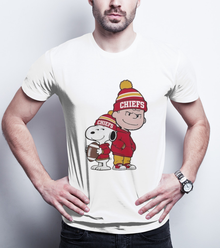 Snoopy And Charlie Brown Chiefs Football Fans Kansas City Chiefs T-Shirt