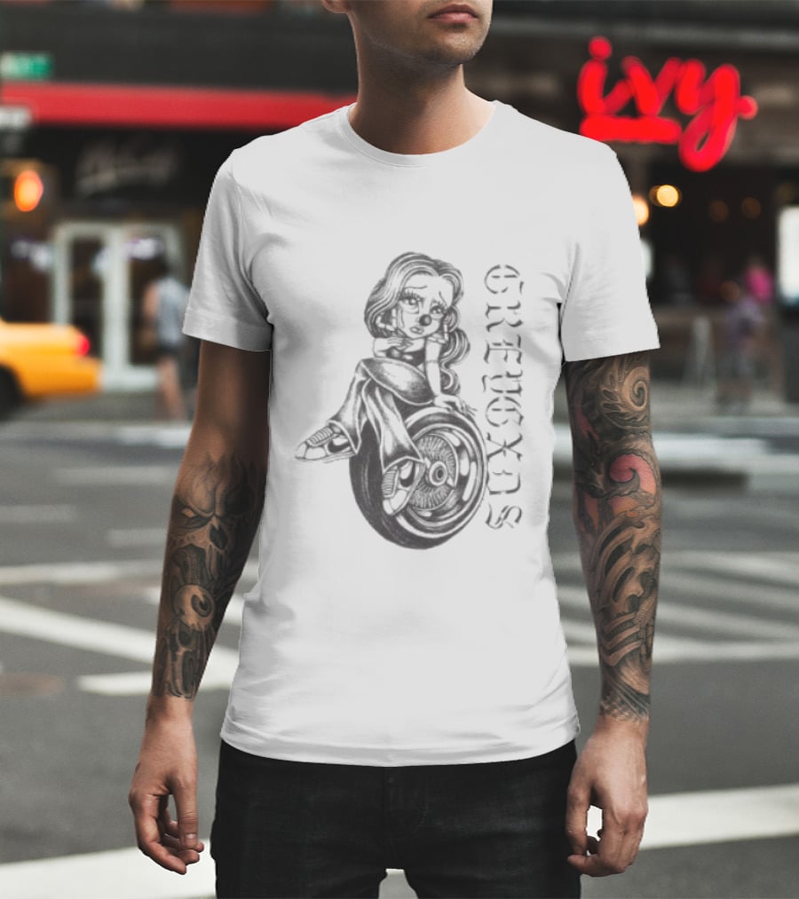 Greygxds Women's Lady Luck Raglan Vintage Style Art With Wheel T-Shirt