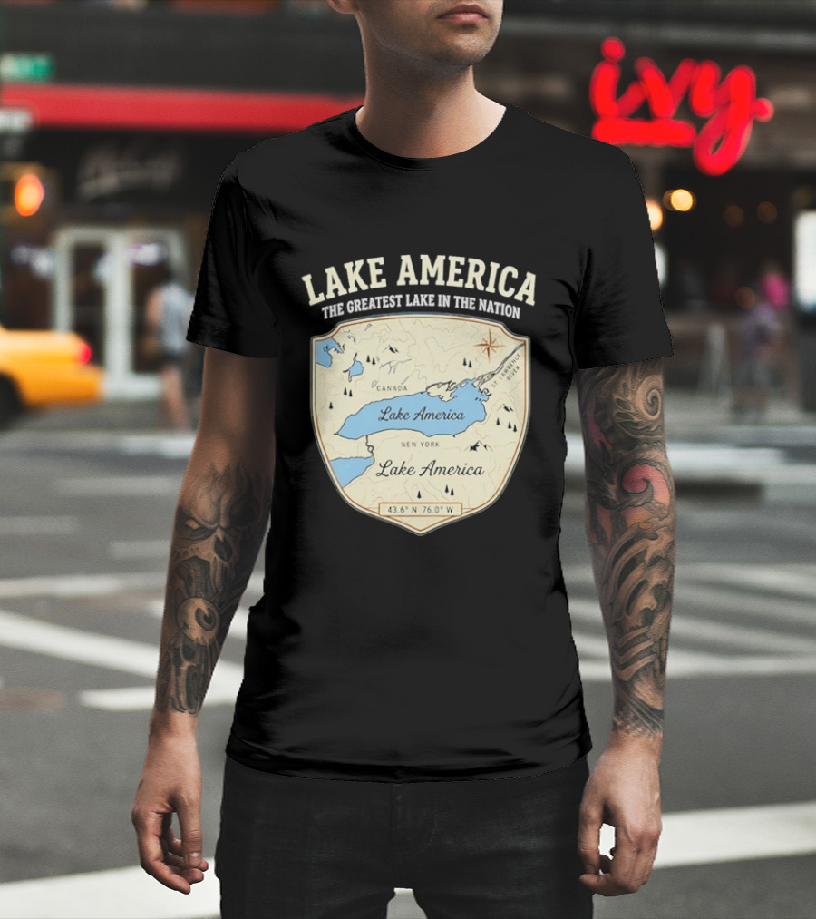 Lake America The Greatest Lake In The Nation Map Compass Cream T-Shirt