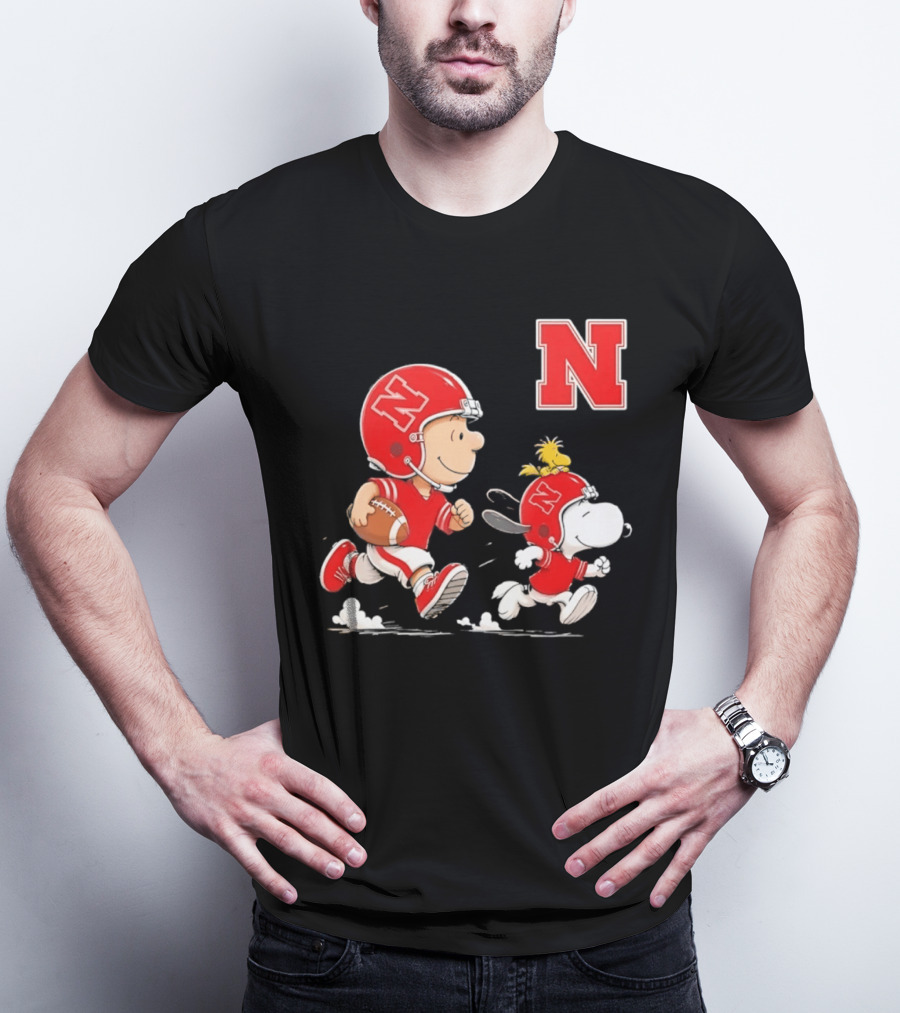 Charlie Brown Woodstock Snoopy Nebraska Cornhuskers Football Helmets T-Shirt