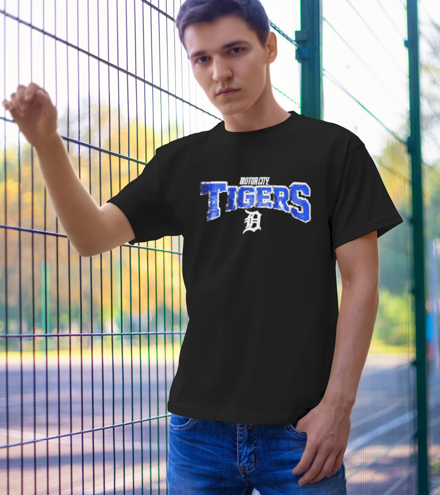 Detroit Tigers Motor City Youth Flip Sequin T-Shirt
