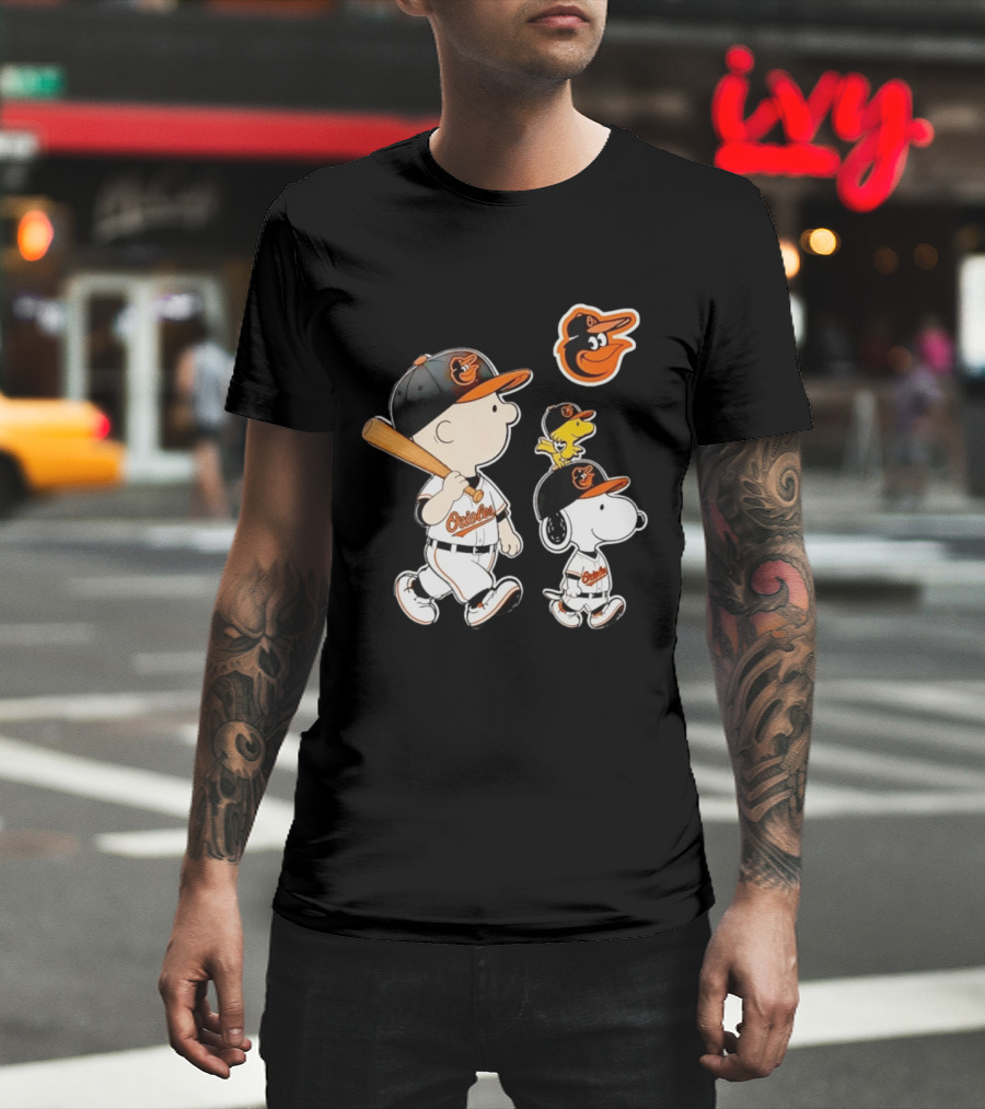 Woodstock Charlie Brown Snoopy Orioles Baseball Team T-Shirt