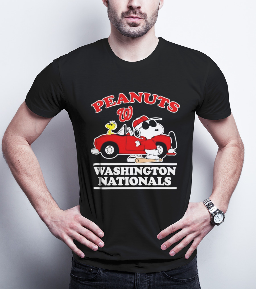 Peanuts Snoopy Woodstock Washington Nationals Baseball Car T-Shirt
