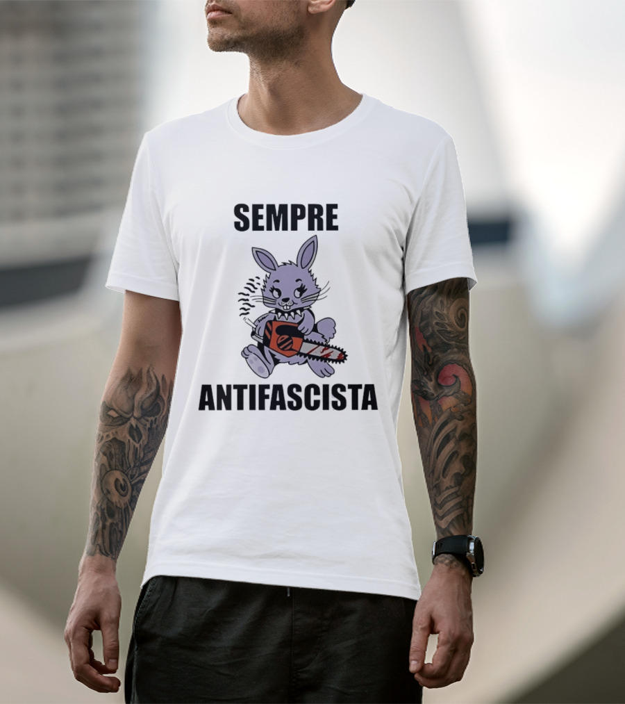 Sempre Antifascista Bunny Chainsaw T-Shirt