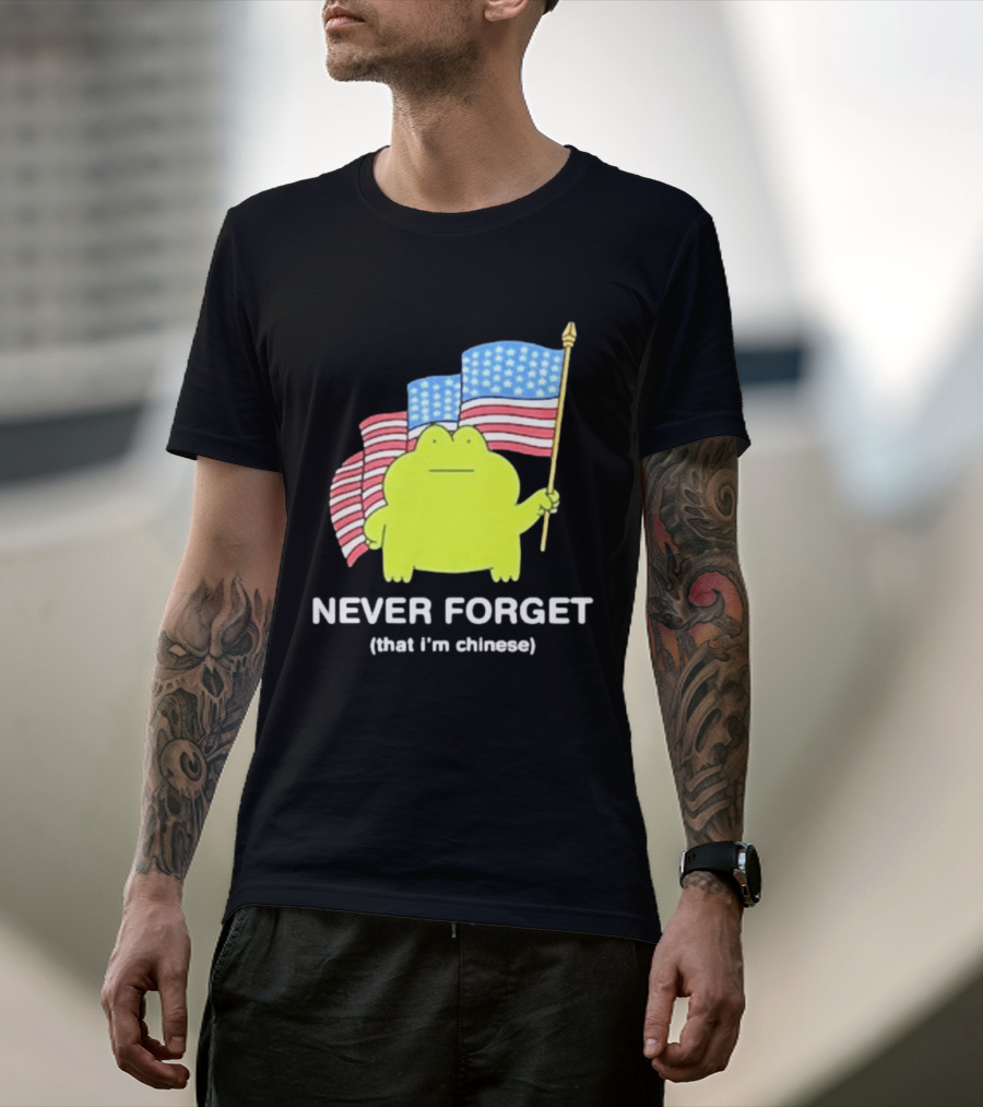 Frog Holding American Flags Never Forget That I'm Chinese T-Shirt