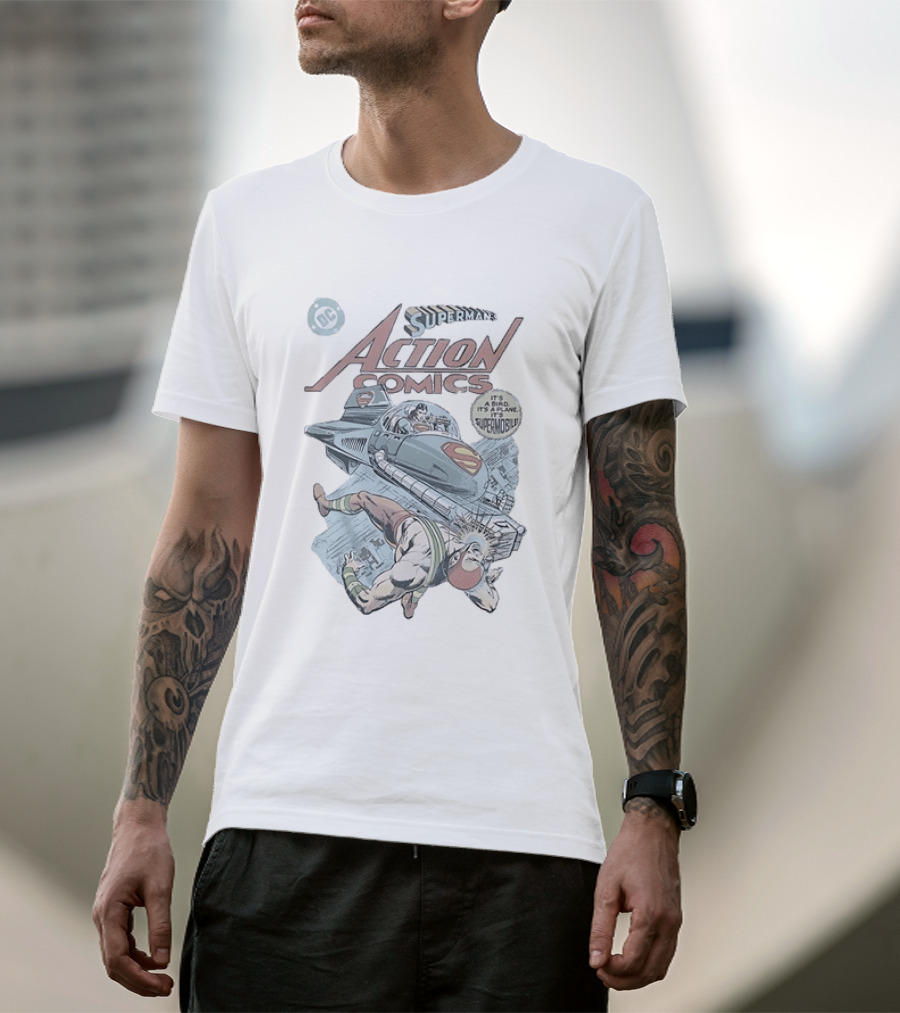 Superman's Action Comics No 461 It's A Bird It's A Plane It's The Supermobile DC T-Shirt