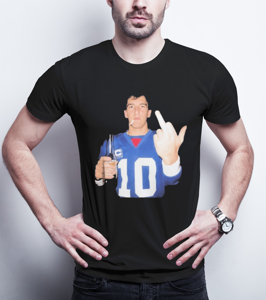 Eli Manning Jersey Smoking Gesture Middle Finger 10 T-Shirt